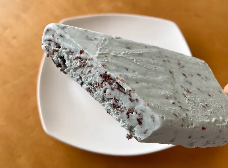 Three great mint chocolate sweets to buy at 7-Eleven while the summer ...