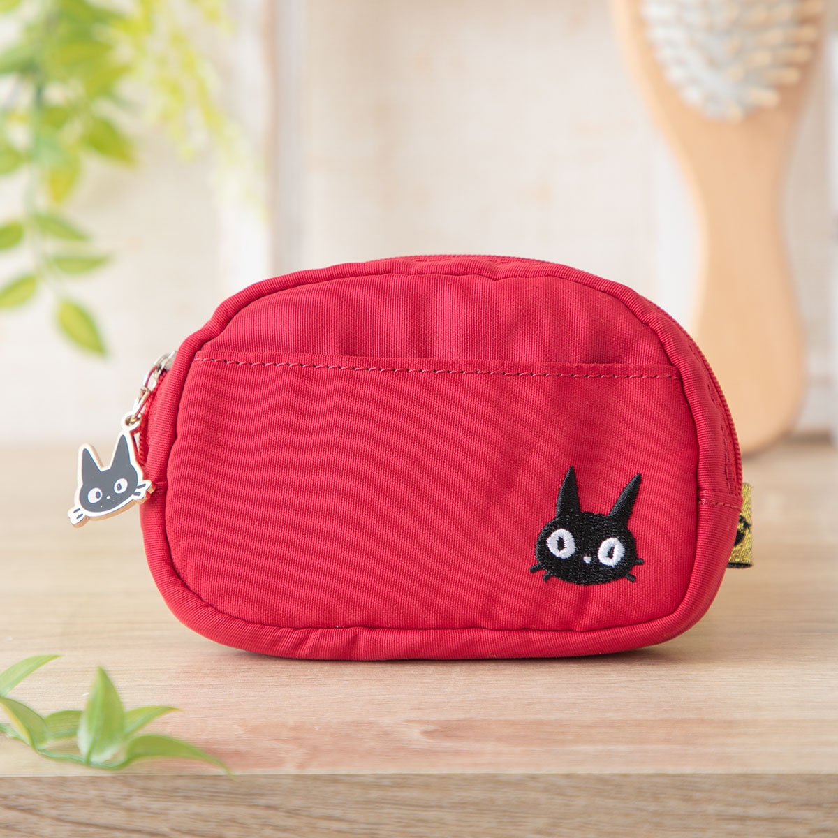 Studio Ghibli releases new Kiki Silhouette pouches with gold details ...