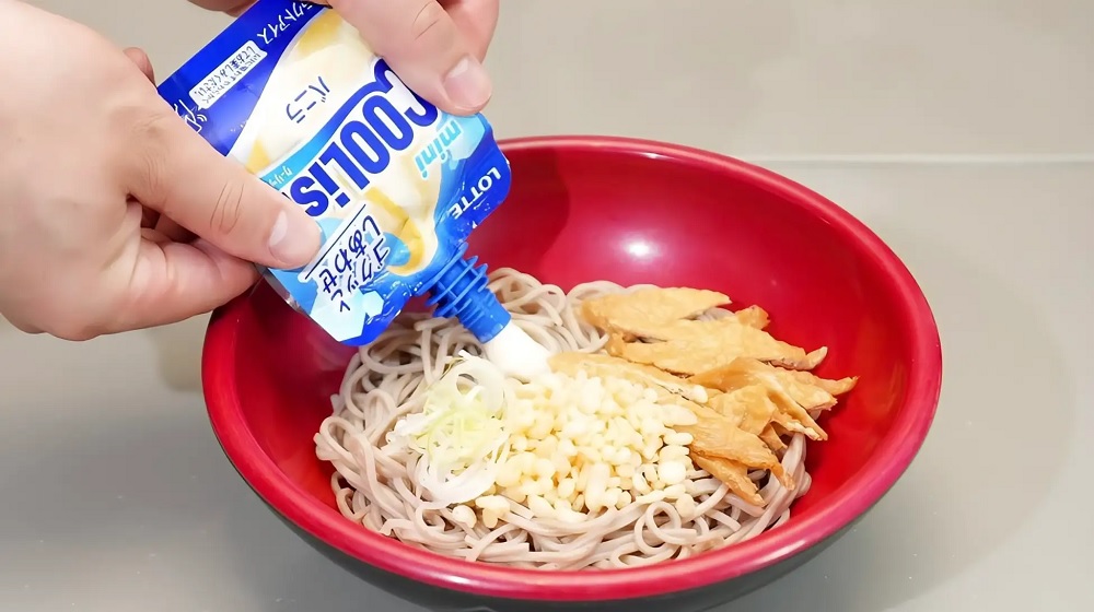Japanese restaurant’s ice cream noodles combine sweet cream, onion, and ...