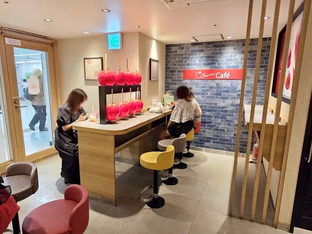 Candy apple cafe is an oasis in Tokyo’s Shinjuku Station dungeon ...