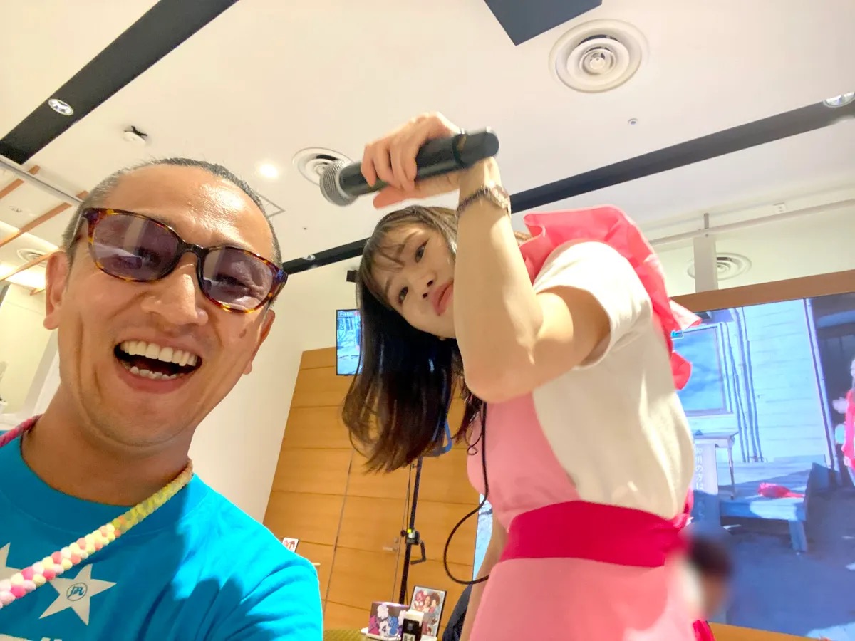 Abuse Cafe Japan: We get abused by waitresses in maids’ uniforms at ...