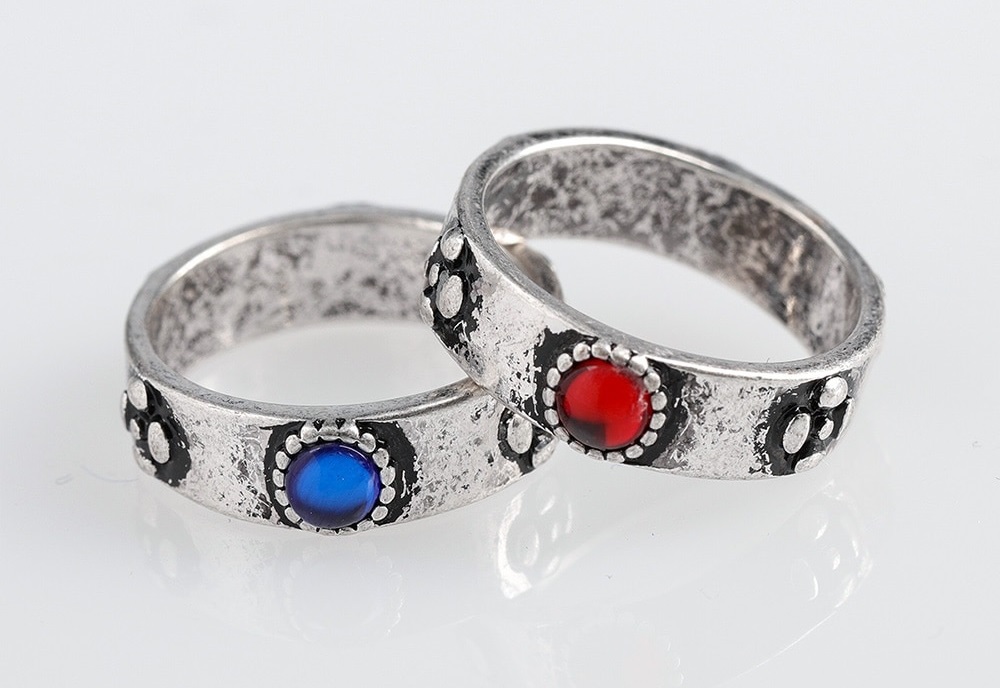 Howl and Sophie ring set gives you Ghibli style on your fingers for a ...