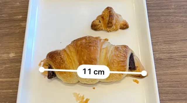 Tiny chocolate croissants cause a big stir at popular bakery cafe in ...