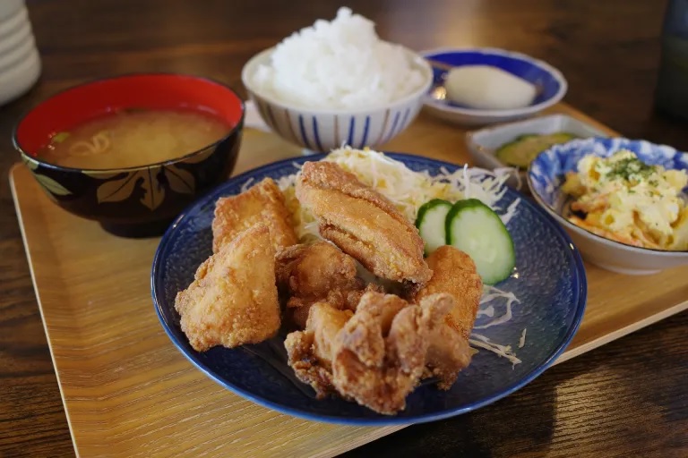 Some of the best Japanese fried chicken in Japan comes from this shack ...