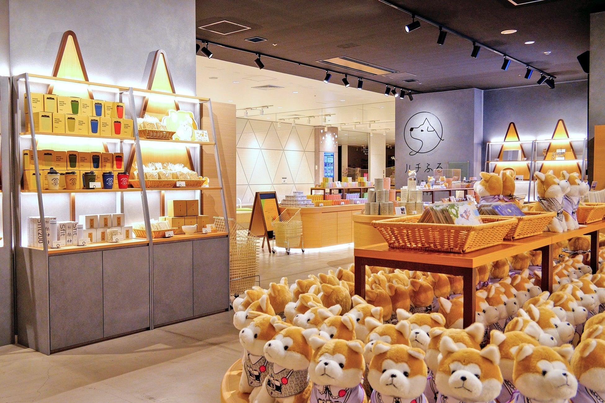 New Akita Inu and Hachiko marshmallows are the best and squishiest ...