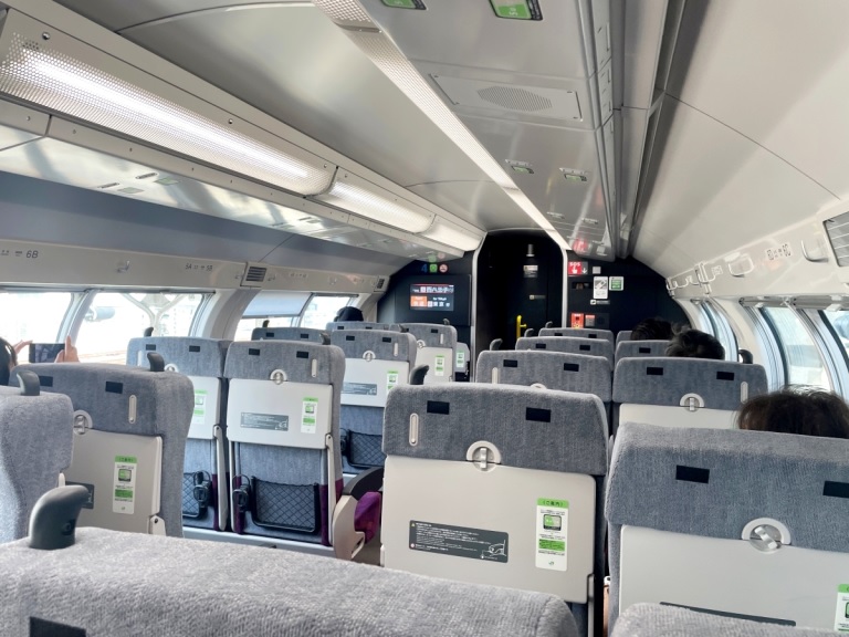 Tokyo’s downtown Chuo Line now has first-class Green Car carriages for ...