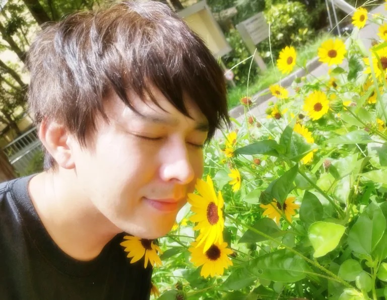 Announcing the Find Girlfriends for Takamichi and Takuya Project — Applications open ...