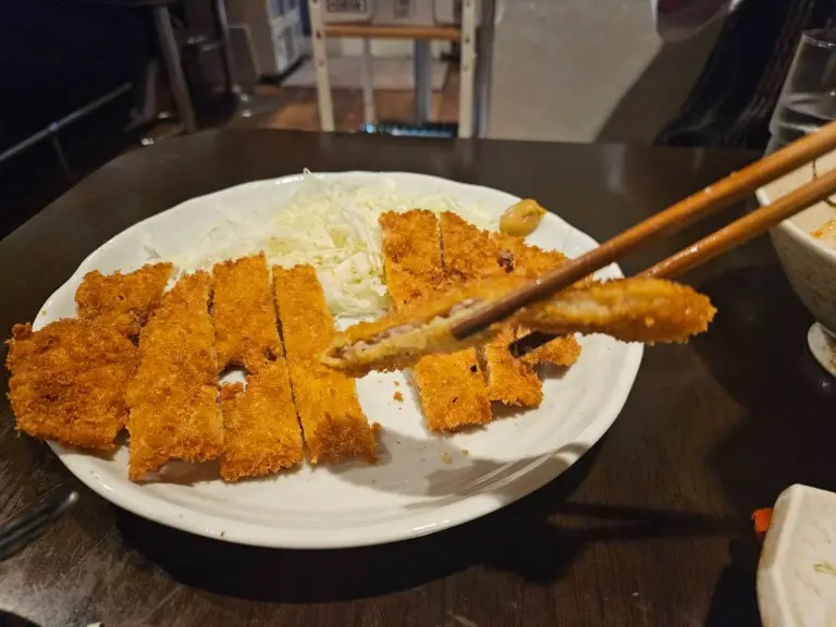 “Totoro” restaurant in non-touristy Tokyo serves up very green matcha ...