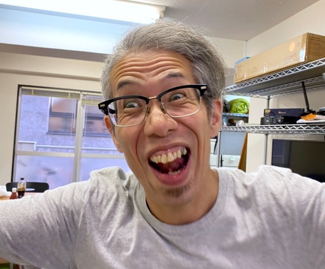 Mr. Sato gets 1,000 yen in food and drink from two stores for a “double ...