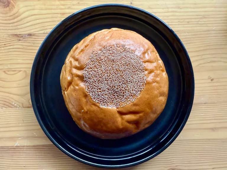 Is Tokyo’s ultra-expensive Satsuki sweet bean bread worth it?【Taste ...