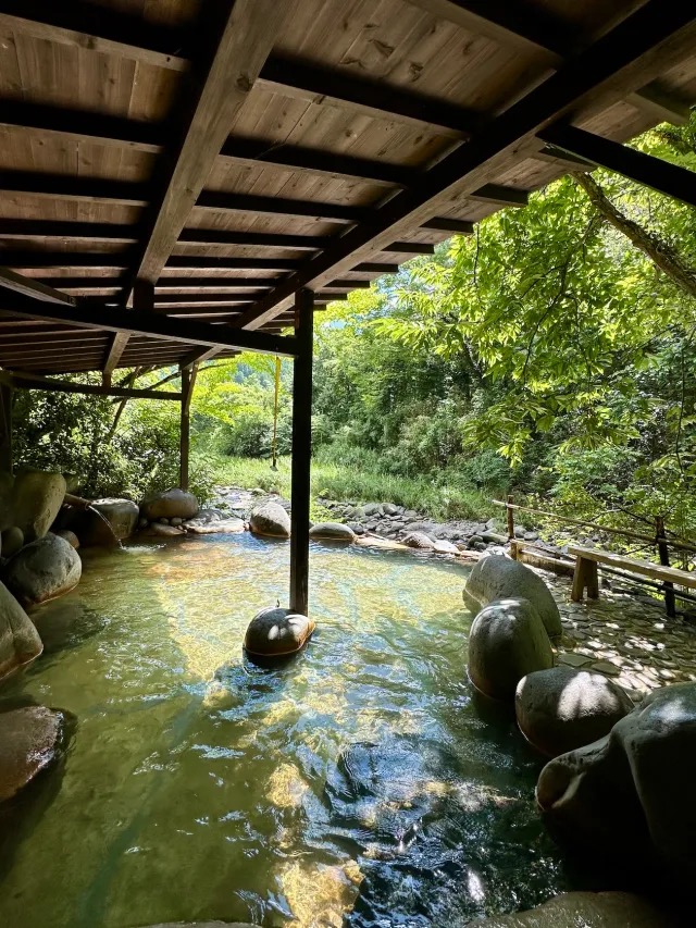 Secret hot spring onsen in Japan is a hidden gem waiting to be ...