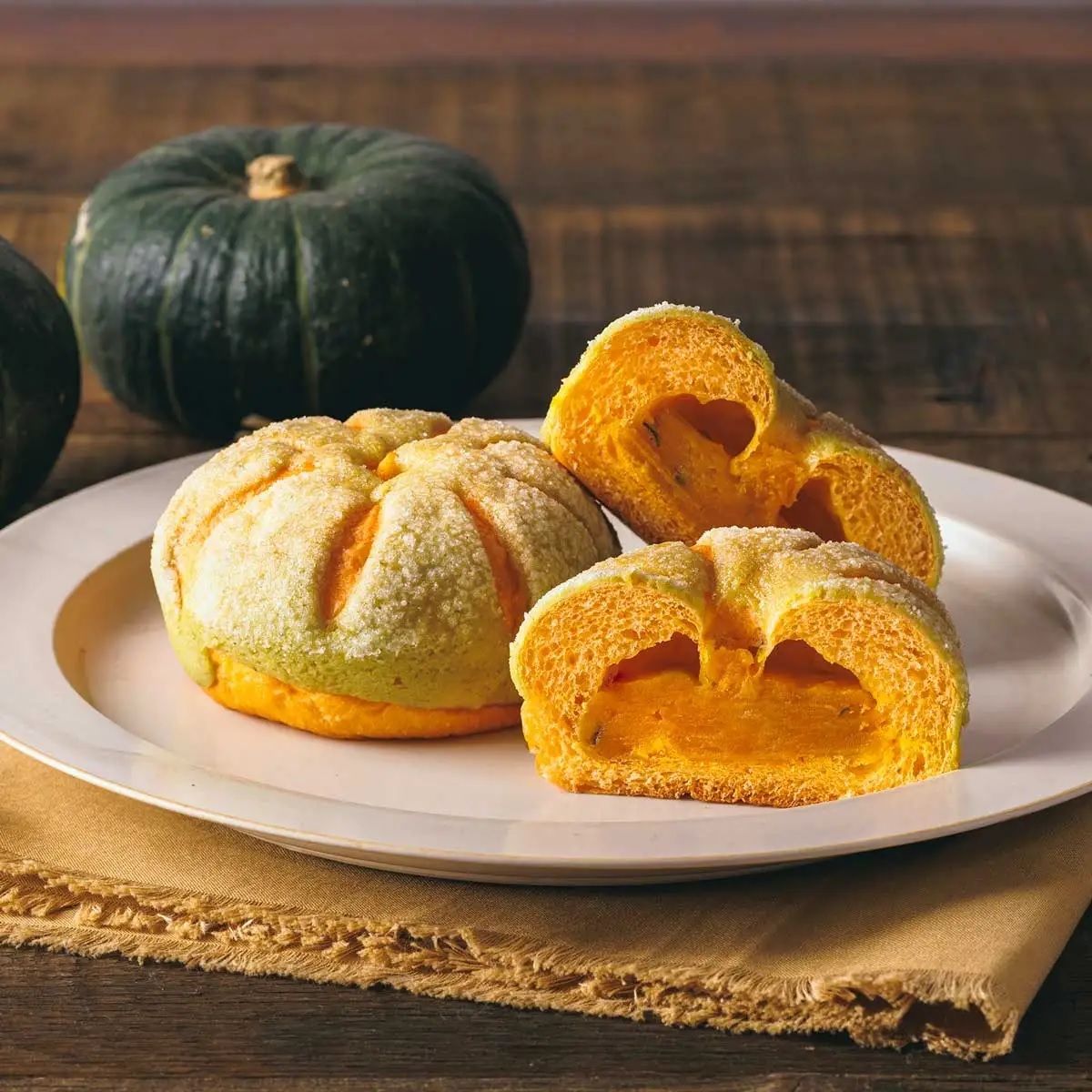 Tanuki bread arrives at Japanese bakeries with a sweet surprise and ...