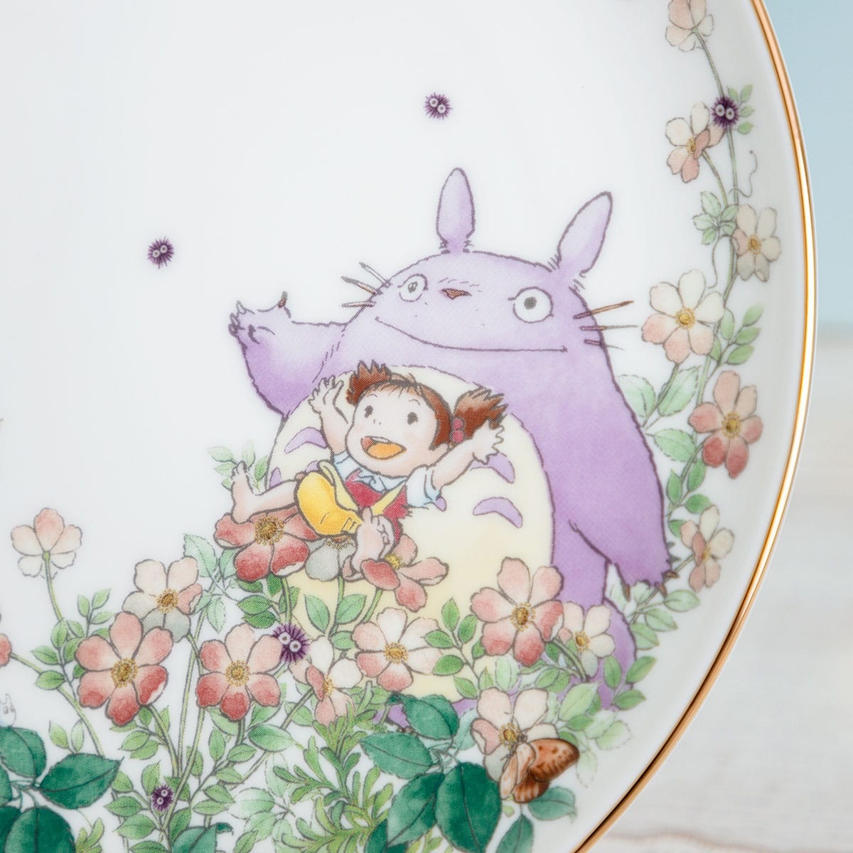 Totoro ceramic dishware will have your kitchen looking Ghibli elegant ...