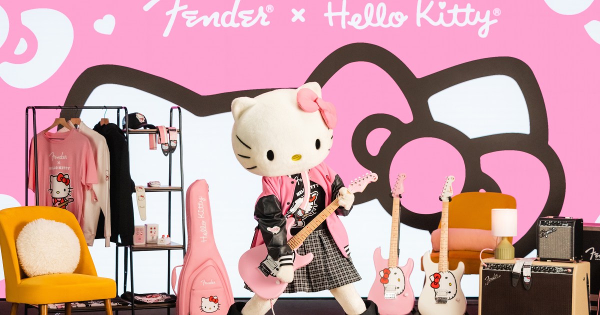 Made In Japan Fender Limited Edition Hello Kitty Stratocaster now on ...