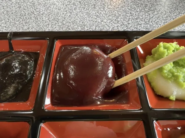 Japanese mochi tasting flight has roots in samurai dining culture ...