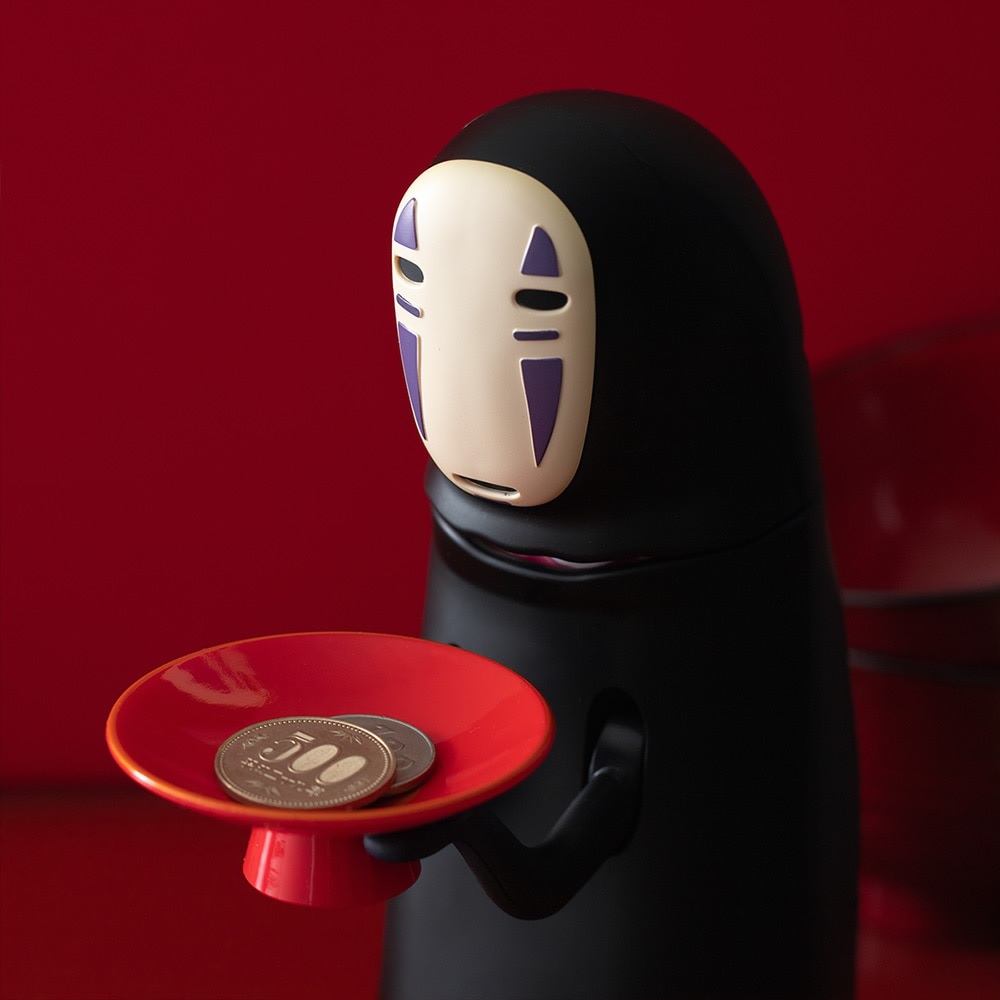Moving, burping No Face coin bank figure is back to receive your Ghibli ...