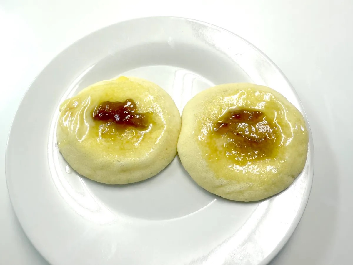 7-Eleven pancakes become a hit with American tourists in Japan ...