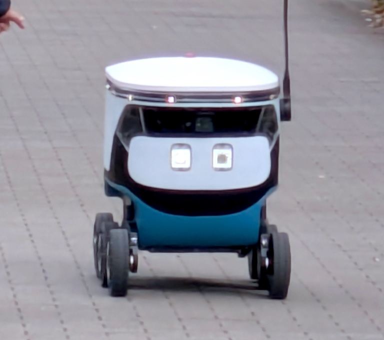 Rakuten’s Tokyo robot delivery service both is and isn’t what it ...