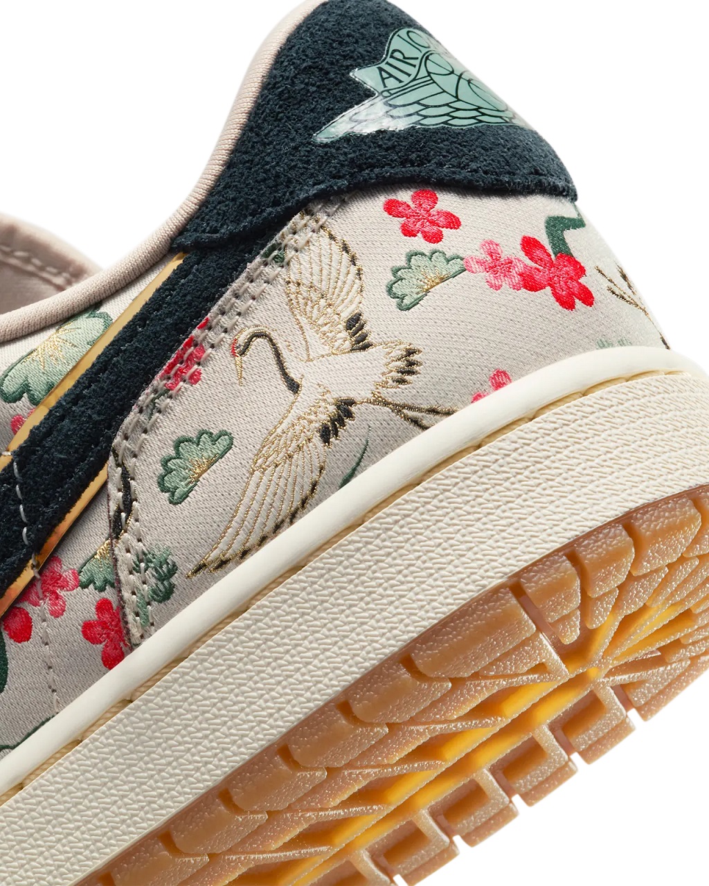 Cherry blossoms blooming on new sakura Air Jordans from Nike【Photos ...