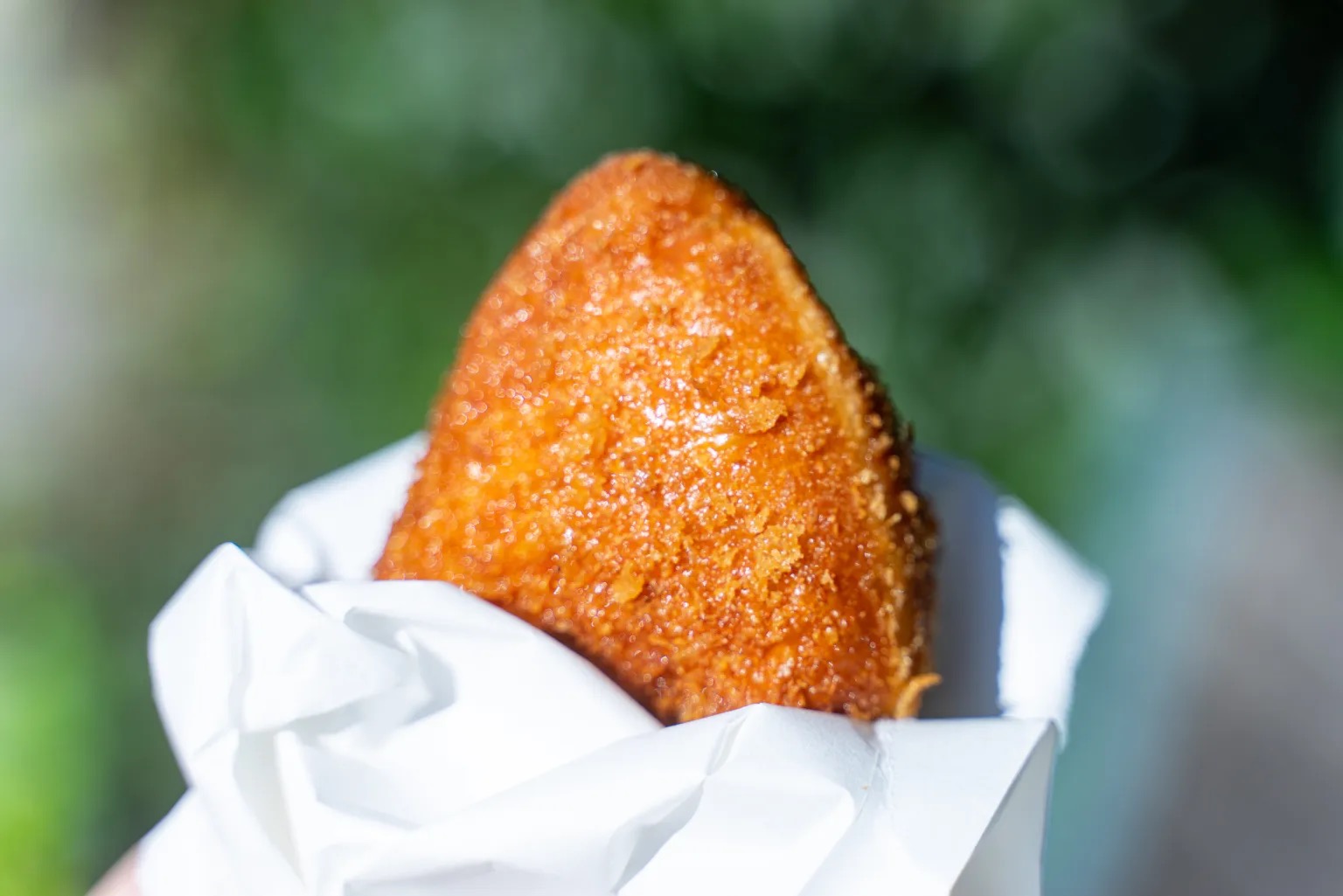 Japanese Star Wars fan builds amazing levitating Millennium Falcon ...