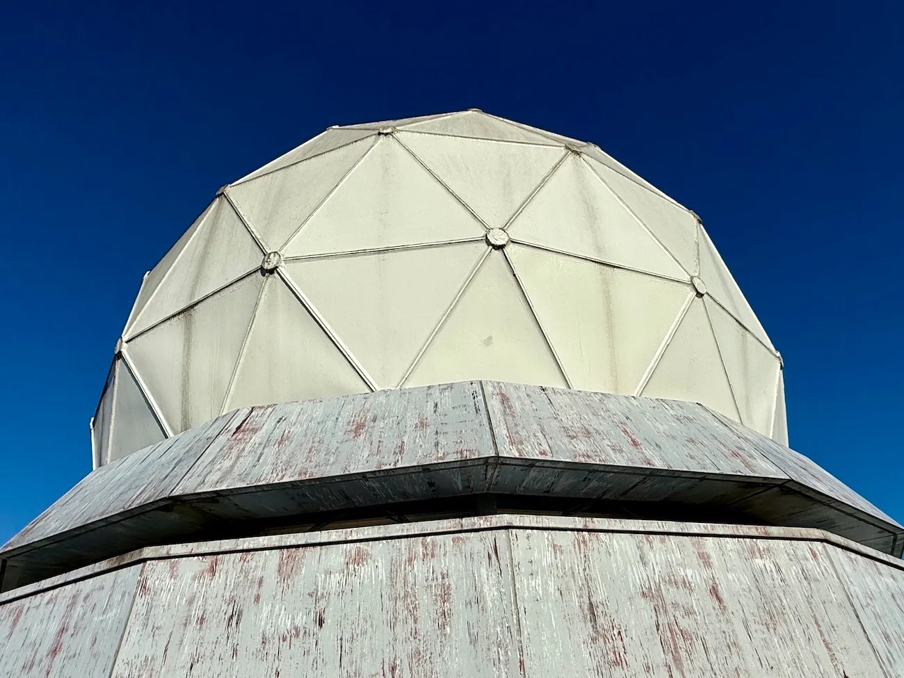 Mt Fuji Radar Dome Museum puts you inside a blizzard at the summit ...