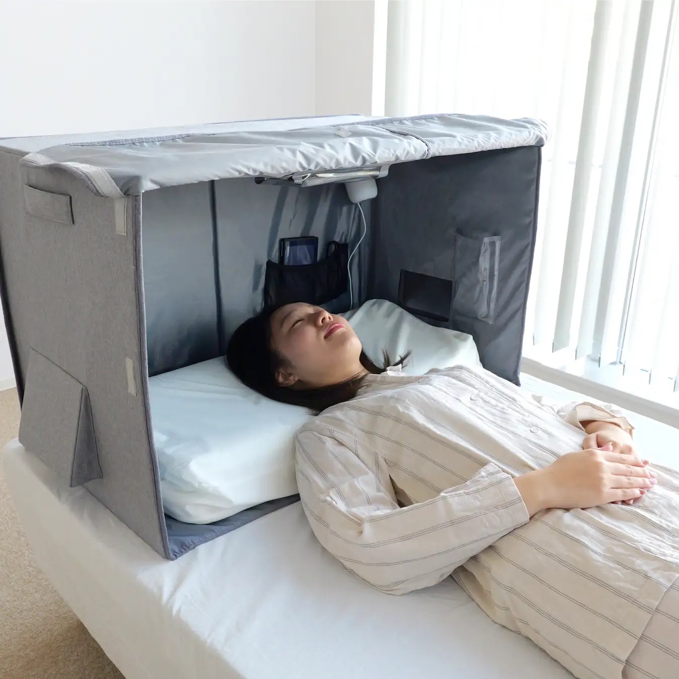 Japan’s Sleep Shelter is here to help gamers play all night and sleep ...