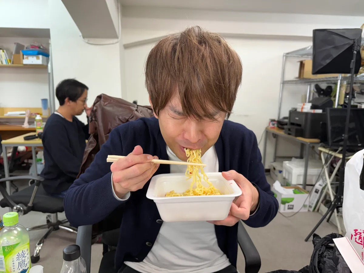 Are Japan’s Strawberry Shortcake instant noodles as gross as they say ...