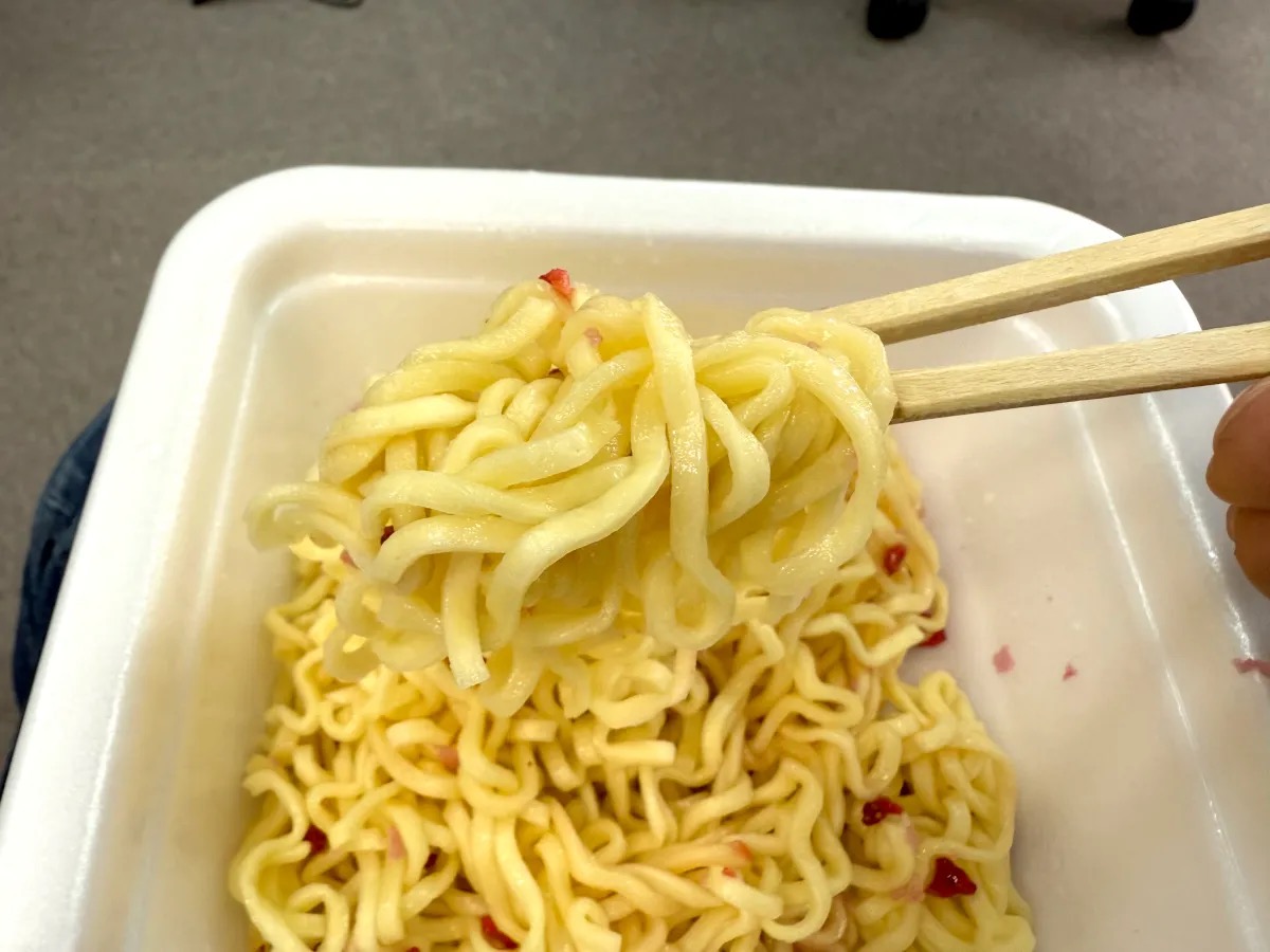 Are Japan’s Strawberry Shortcake instant noodles as gross as they say ...