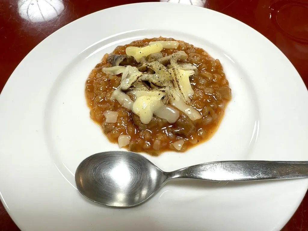 Beautiful old-school restaurant Konnyaku Bansho serves kaiseki meals ...