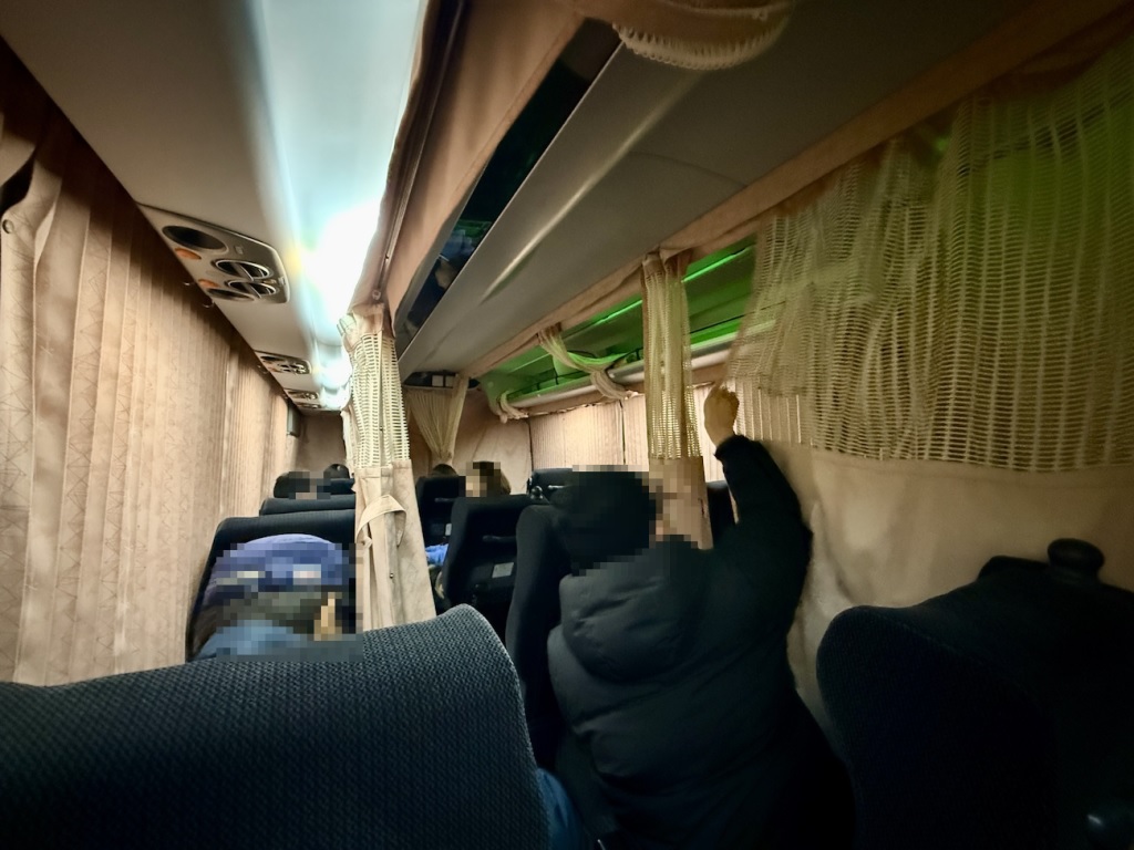 How to do an overnight bus trip to Hirosaki from Tokyo – Part 1【Photos ...