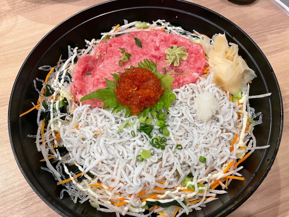 Shirasu ice cream at top Japanese tourist spot terrifies some, delights others | SoraNews24 ...