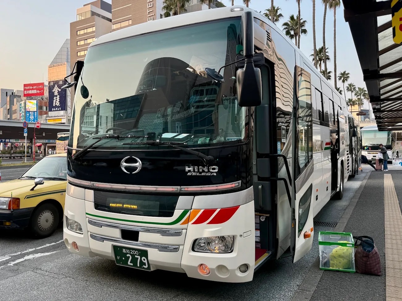 Beds on a bus: Travel on Japan’s first-ever full-flat overnight sleeper ...