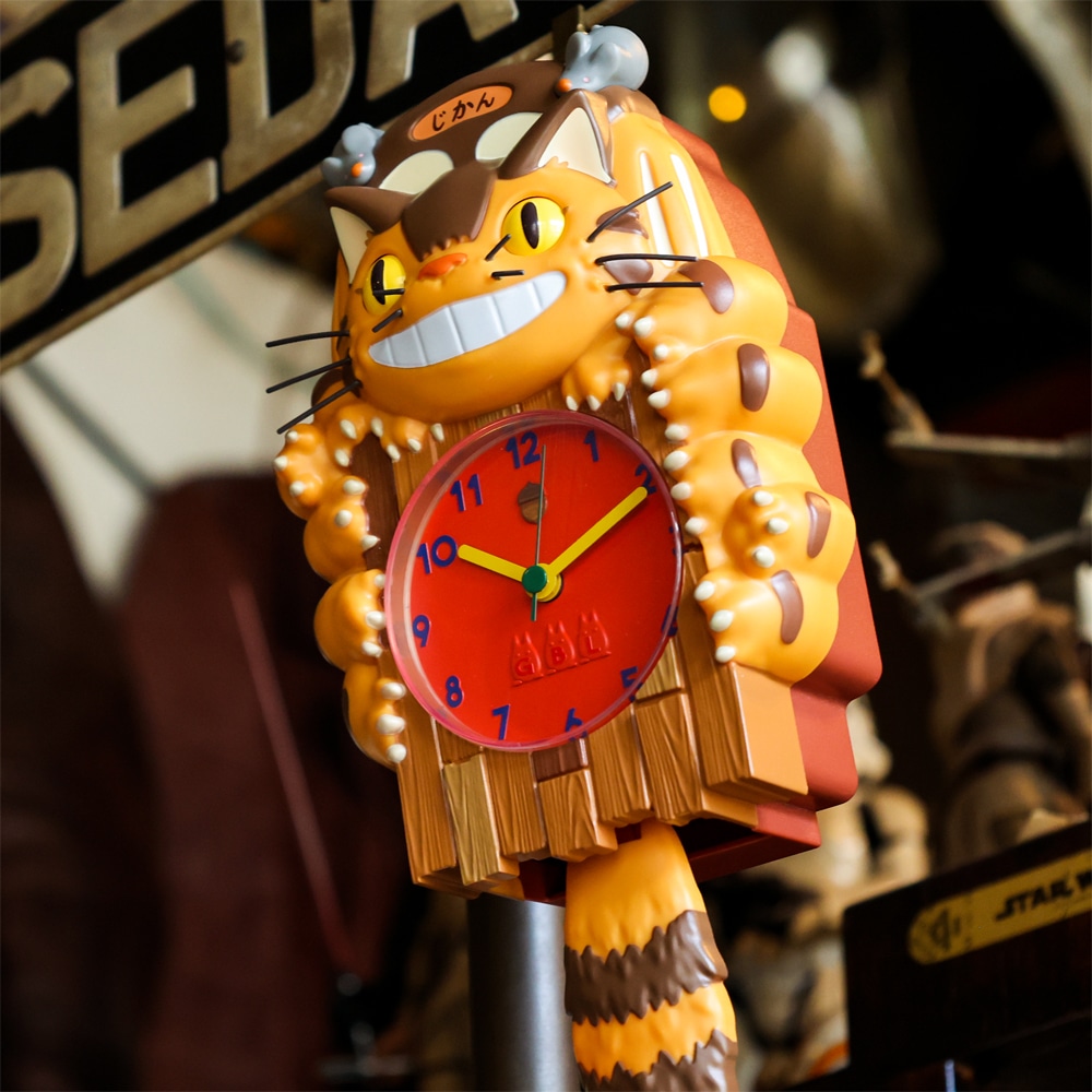Catbus clock from Studio Ghibli keeps an eye on the time…and on you ...