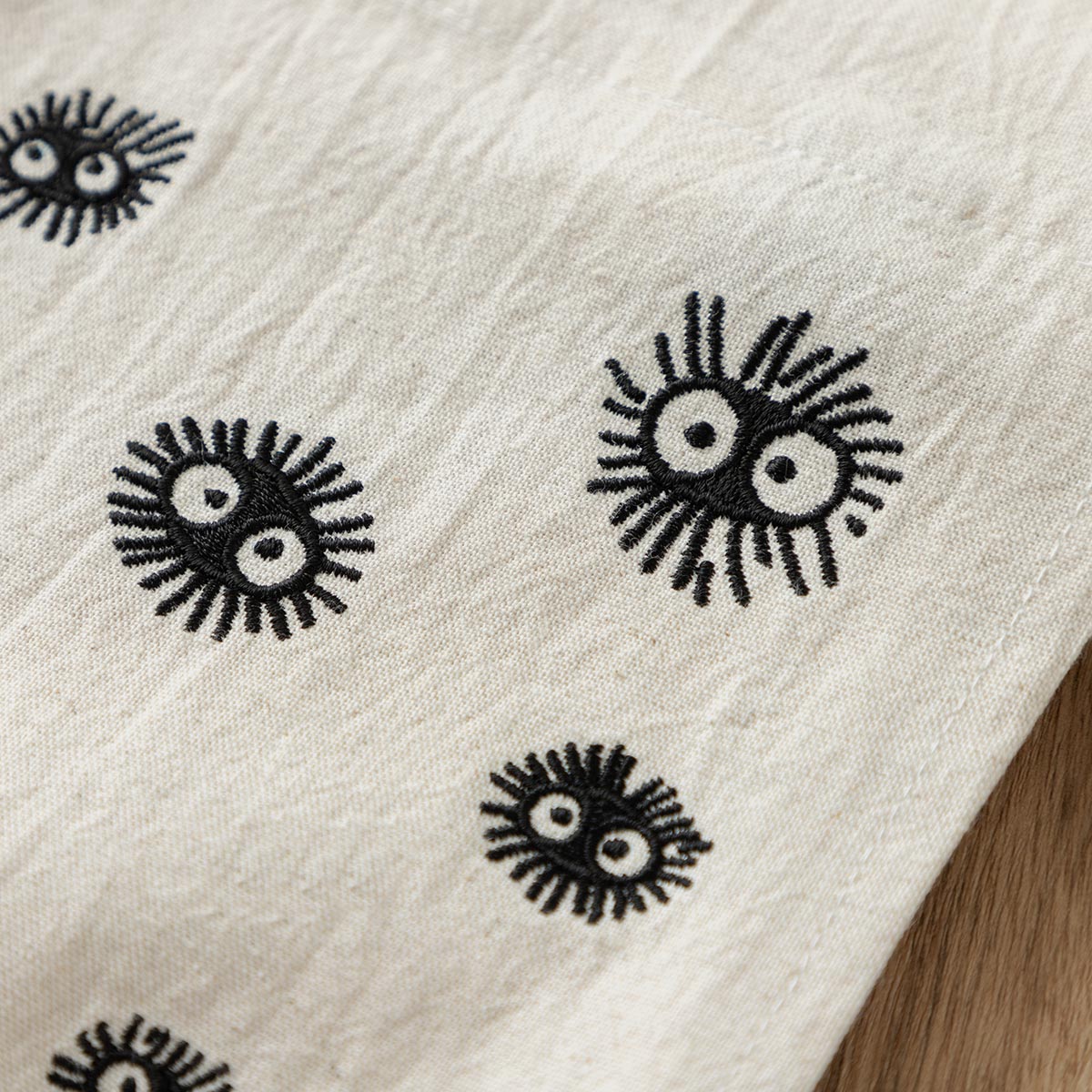 Studio Ghibli noren transforms your house into the anime home from My ...