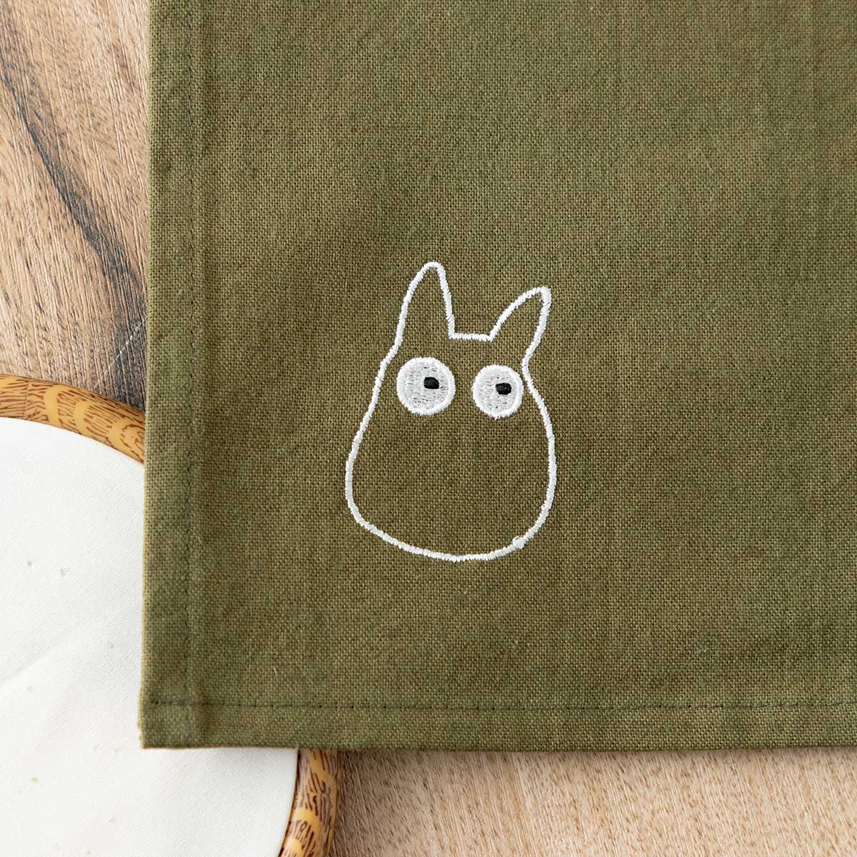 Studio Ghibli noren transforms your house into the anime home from My ...