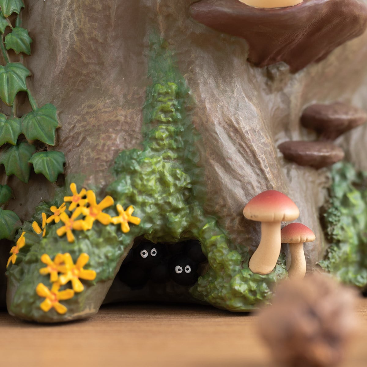 Studio Ghibli diorama boxes are much more beautiful than your ...