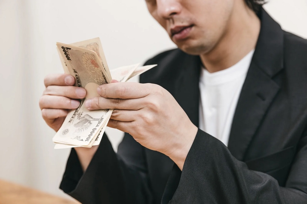 Japanese host and host clubs no longer allowed to take advantage of ...