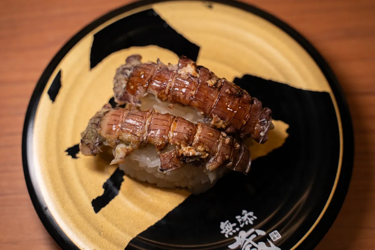 Kura Sushi opens new high-end revolving bar restaurant in Tokyo ...