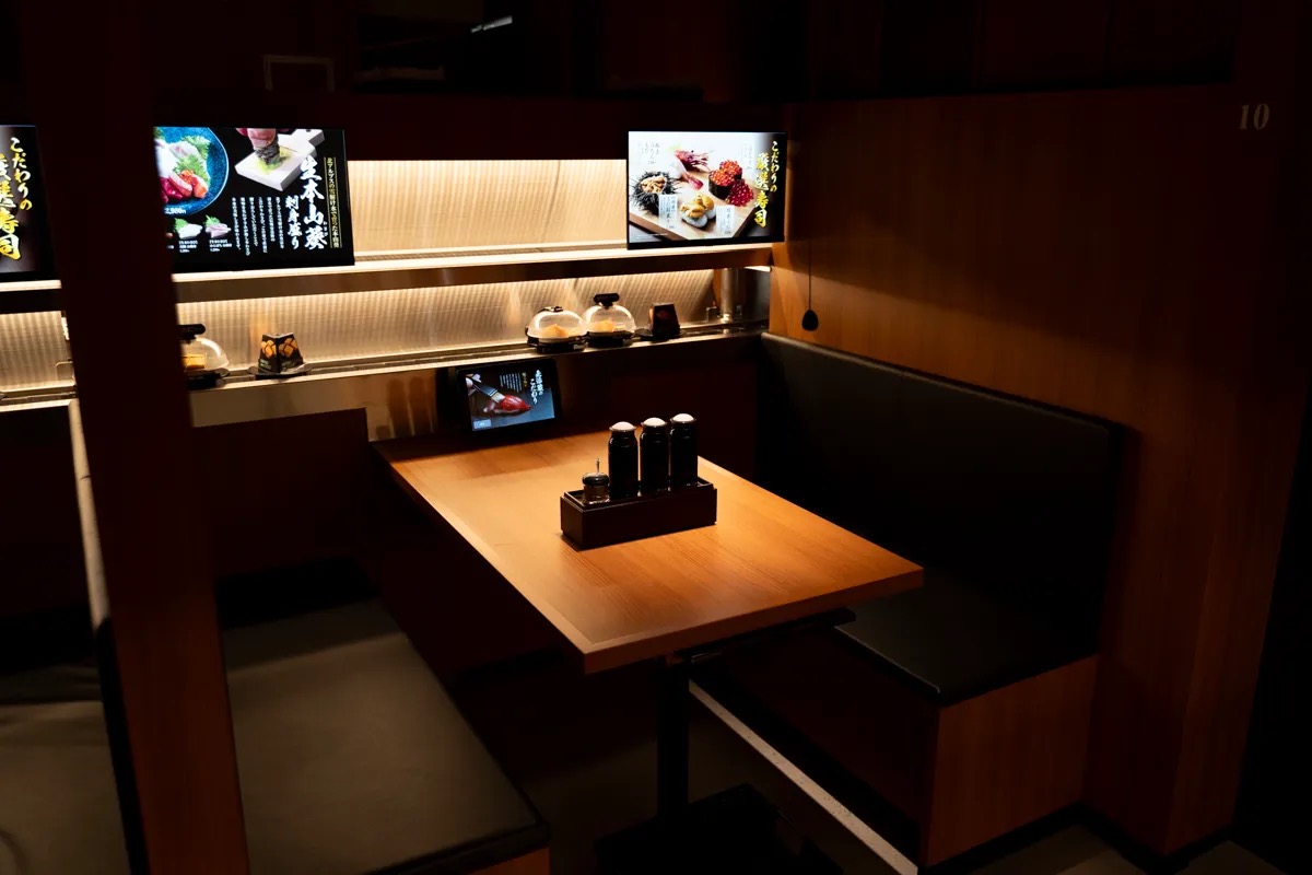 Kura Sushi opens new high-end revolving bar restaurant in Tokyo ...