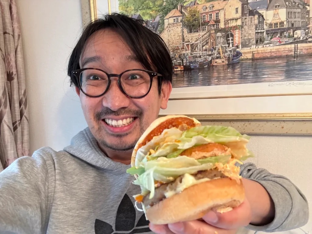 What’s the best way to spend 1,000 yen at Japan’s Mos Burger?【Japan ...