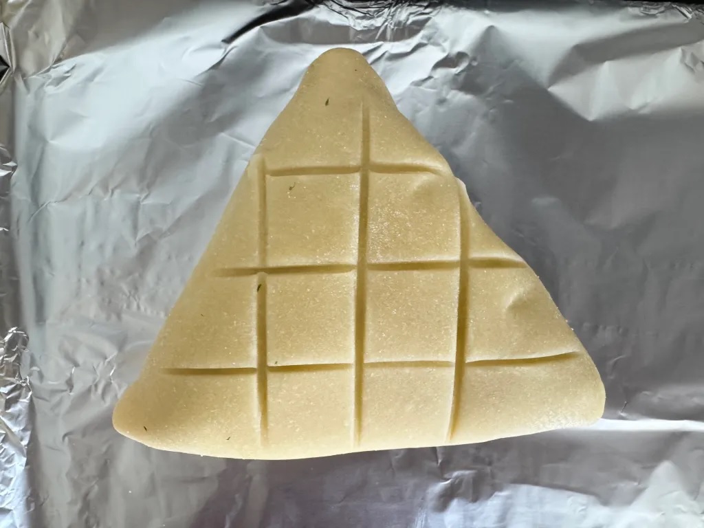 Rice ball melon bread – A treat Japanese bakeries aren’t crazy enough ...