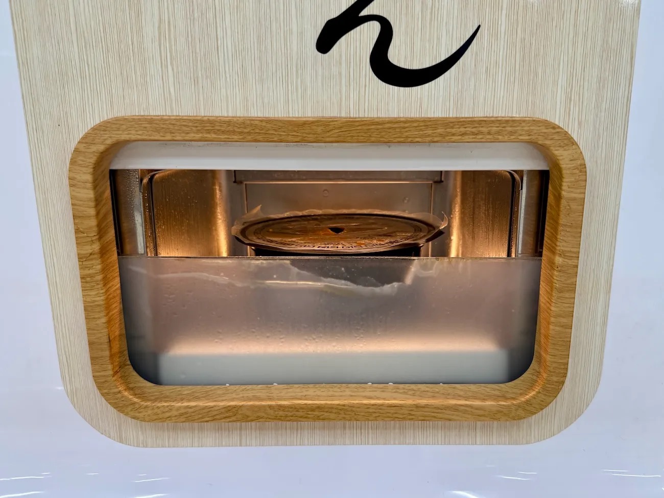 Ramen vending machine brings a new noodle stand experience to Tokyo ...