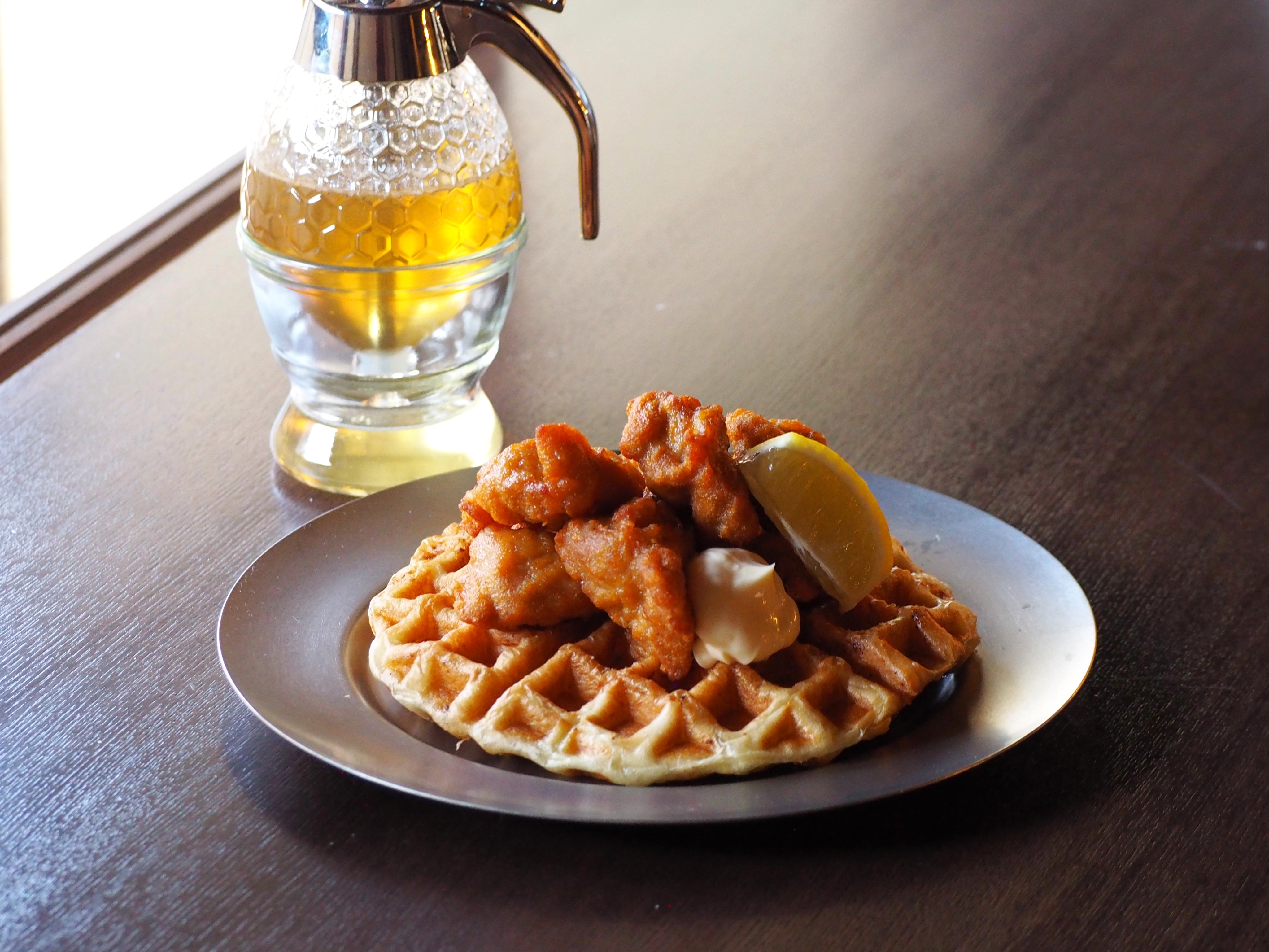 Possibly the most elegant chicken and waffles restaurant ever opens in ...