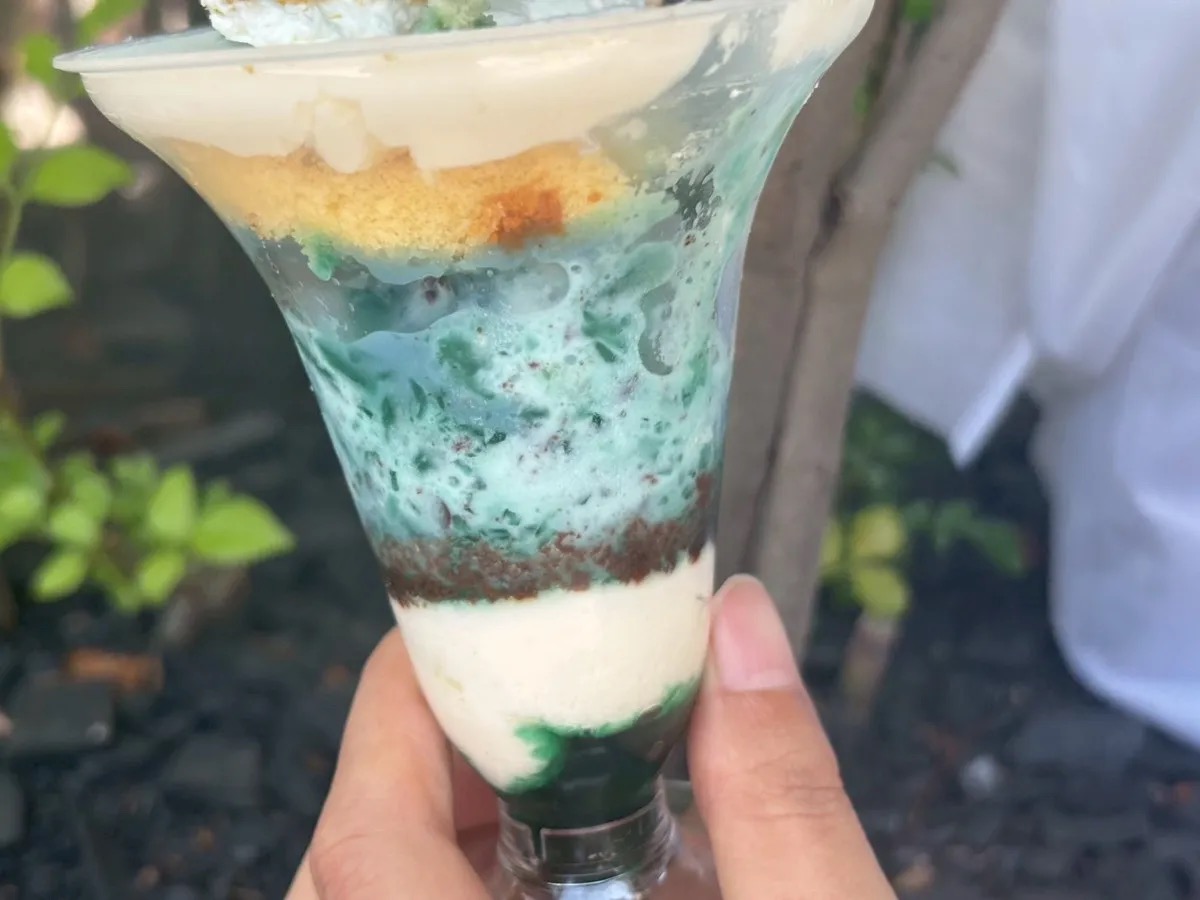 Kyoto skincare brand releases…a chocolate mint parfait in Tokyo ...