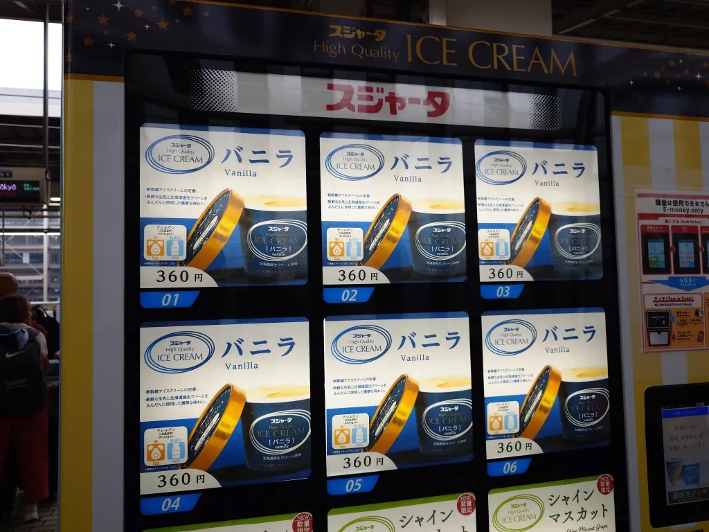 Shemale telegram id booker recommended me the girl Cara and