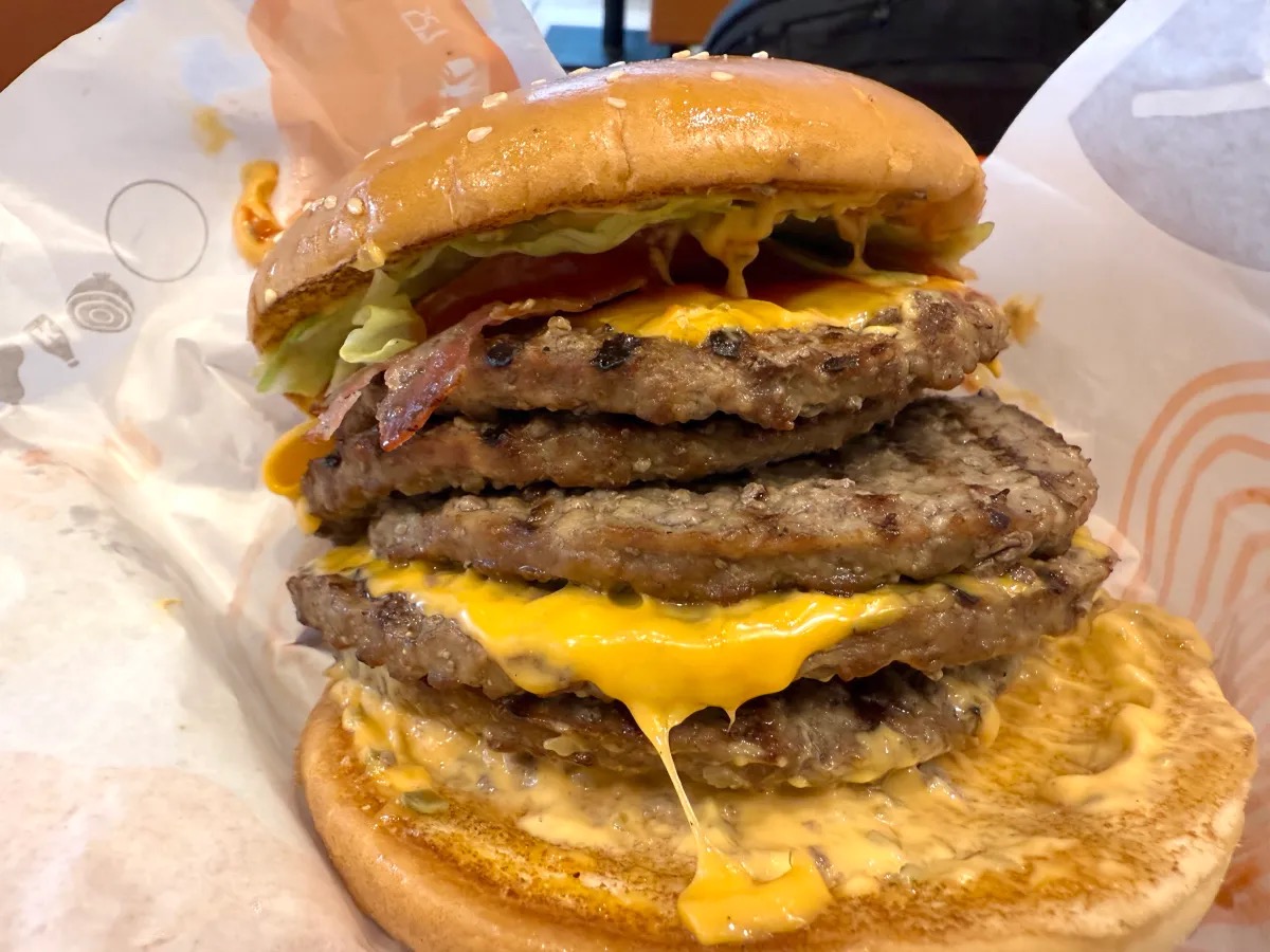 Burger King’s new sumo burger thuds into Japan…but is it worth the hype ...