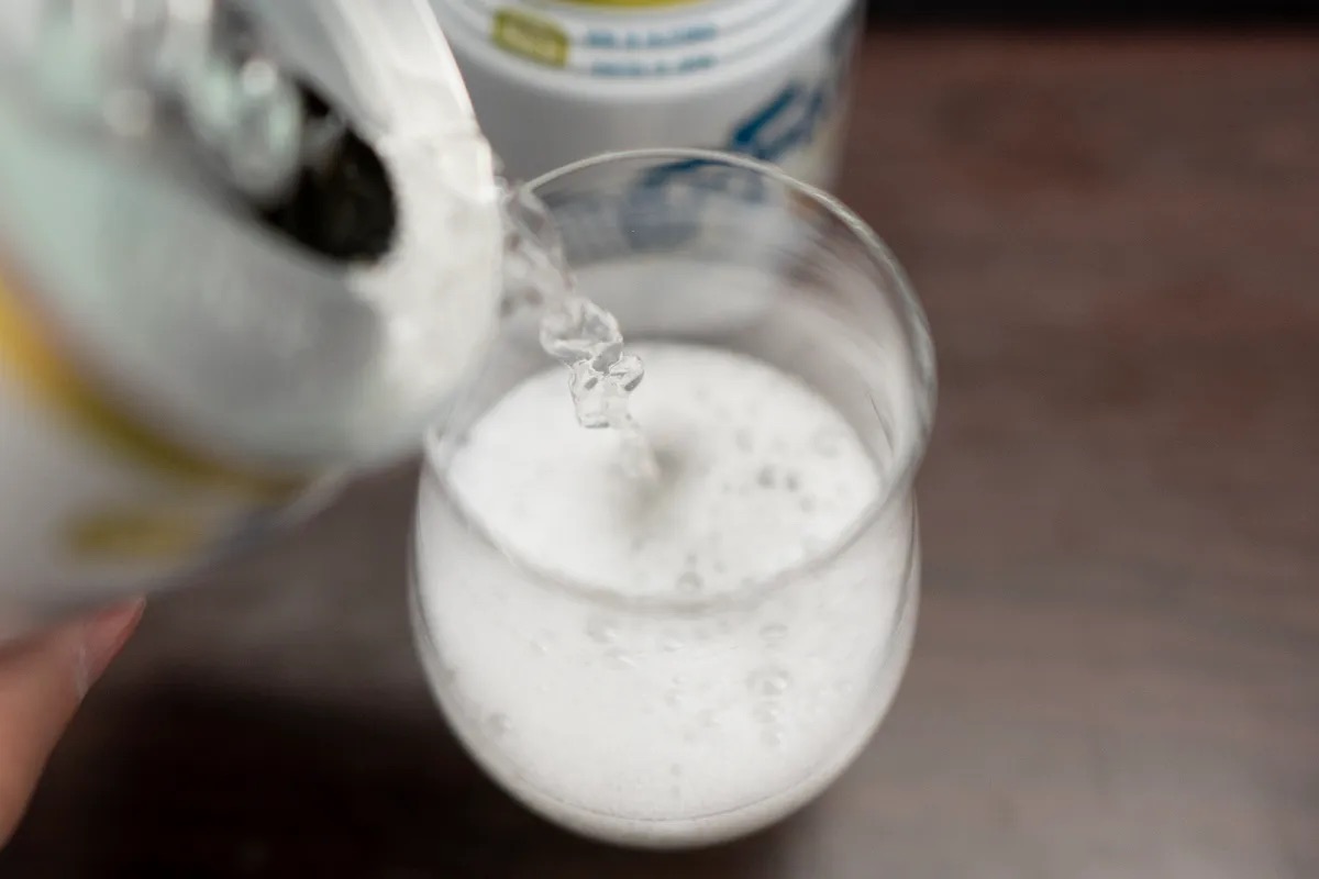 Lawson’s exclusive sparkling sake in a can is filled with surprises ...