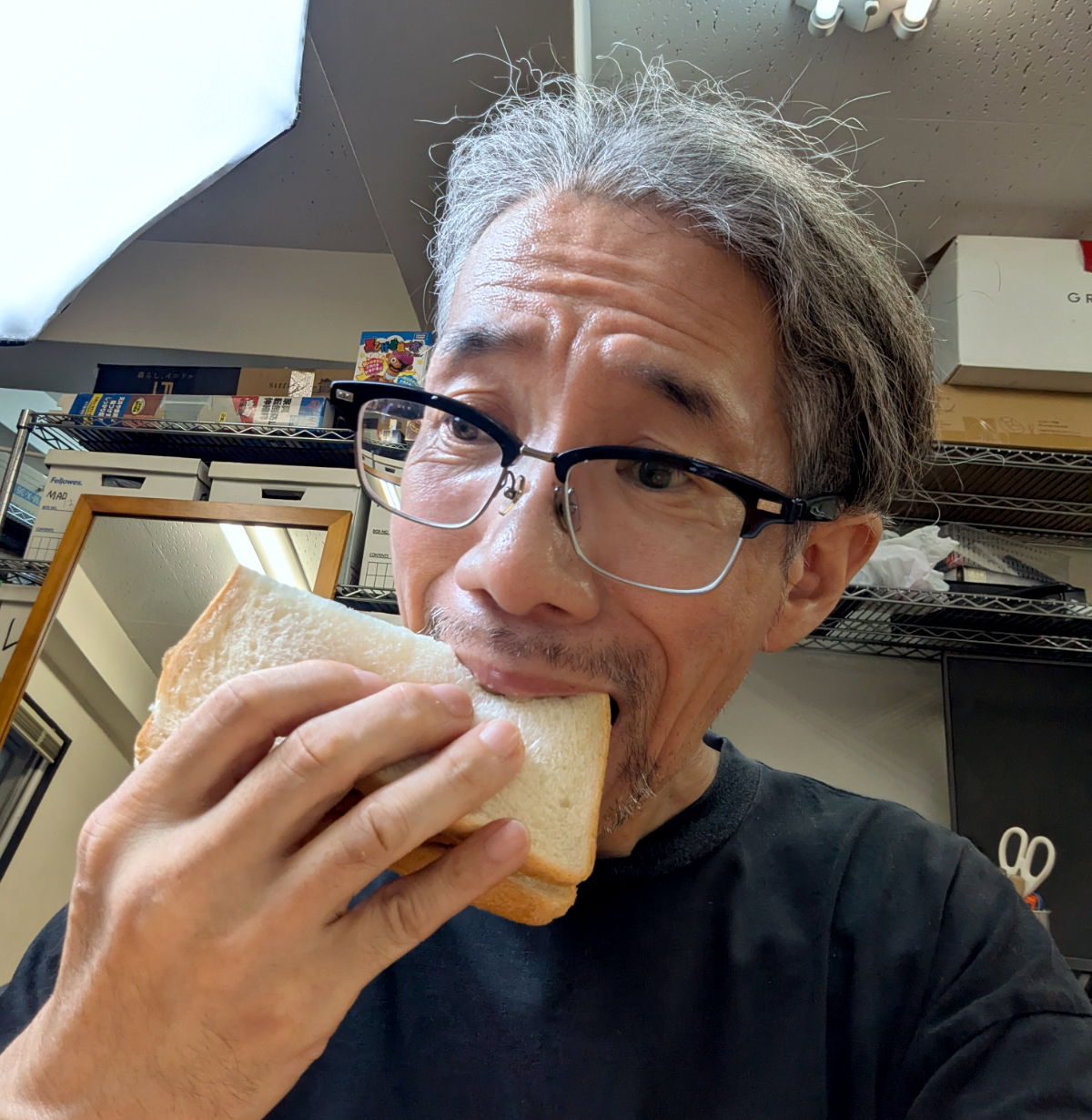 Japan’s Egg Curry Pan Sandwich is a bread-on-bread snack that deserves ...