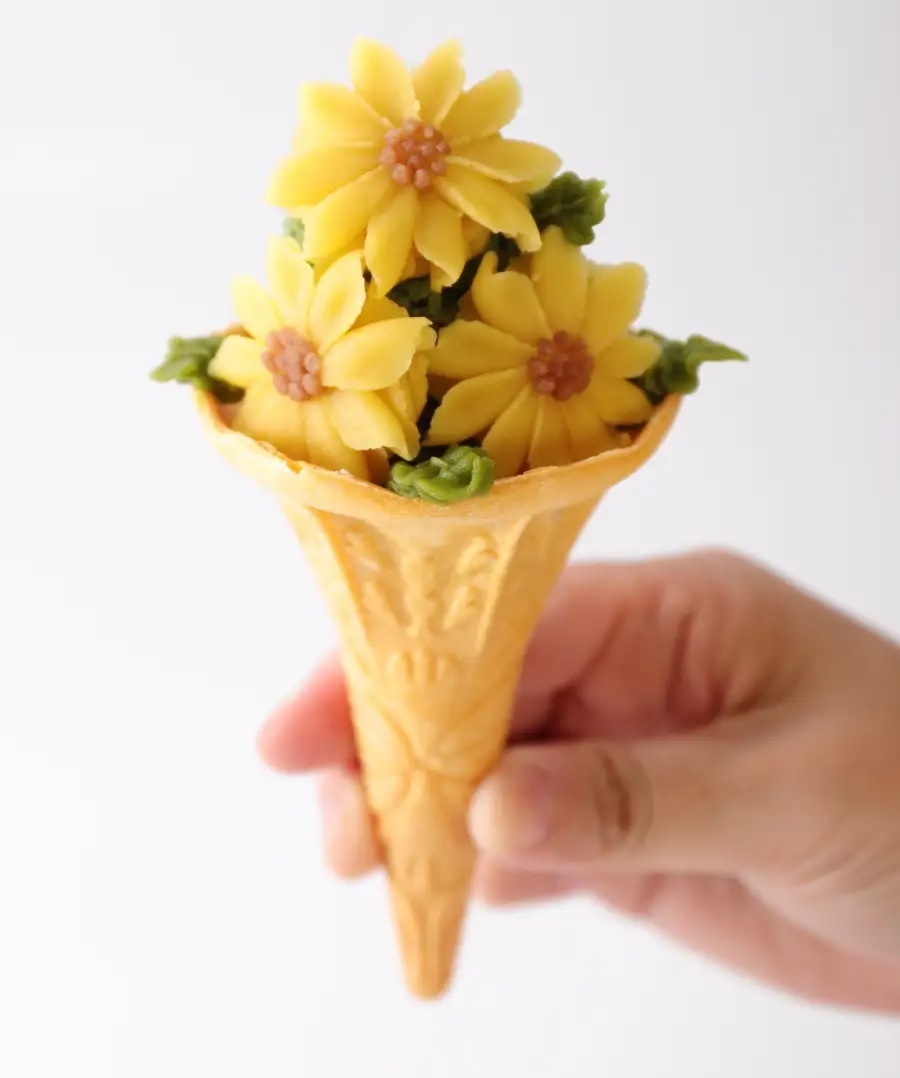 Flower Ice Cream becomes Japan’s newest breathtaking dessert ...
