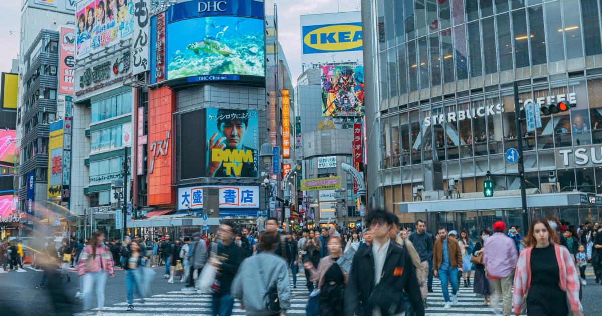 Foreign population in Japan hits record high as Japanese population ...